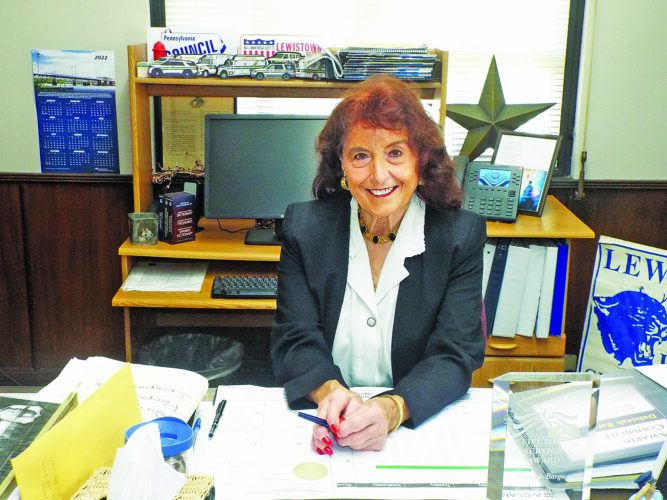 Lewistown Mayor Bargo dedicated a lifetime to community service | News ...